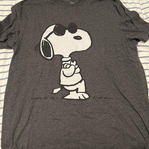 GAP | Shirts | Snoopy T Shirt | Poshmark